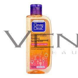 Clean & Clear Foaming Facial Wash 100ml